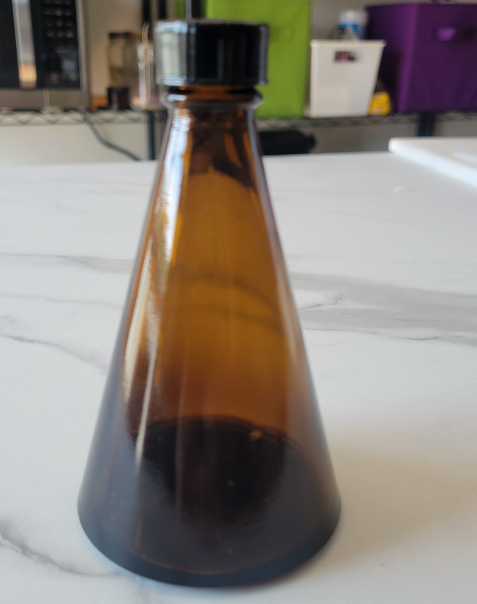 Glass Bottle Amber Pyramid Shape – Canwax